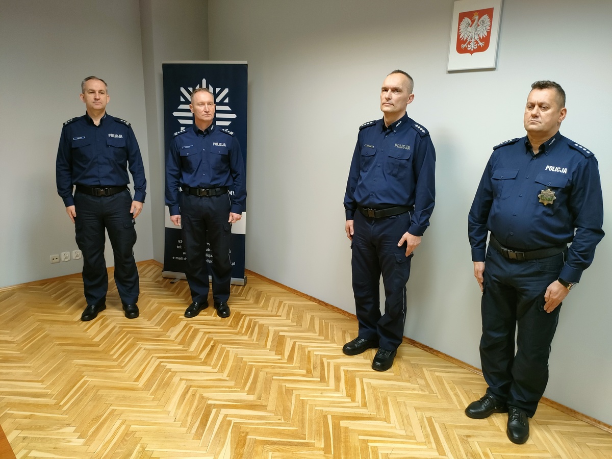 ZMIANA NA STANOWISKI ZASTĘPCY NACZELNIKA WYDZIAŁU PATROLOWO ...